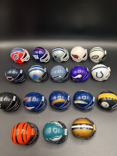 NFL Football Mini Helmets Pocket Collection Lot of 18 Pieces | eBay