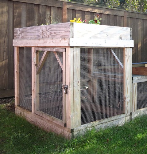 Chicken/Rabbit Run Plans: The Garden Run Half-Height (eBook on USB ...