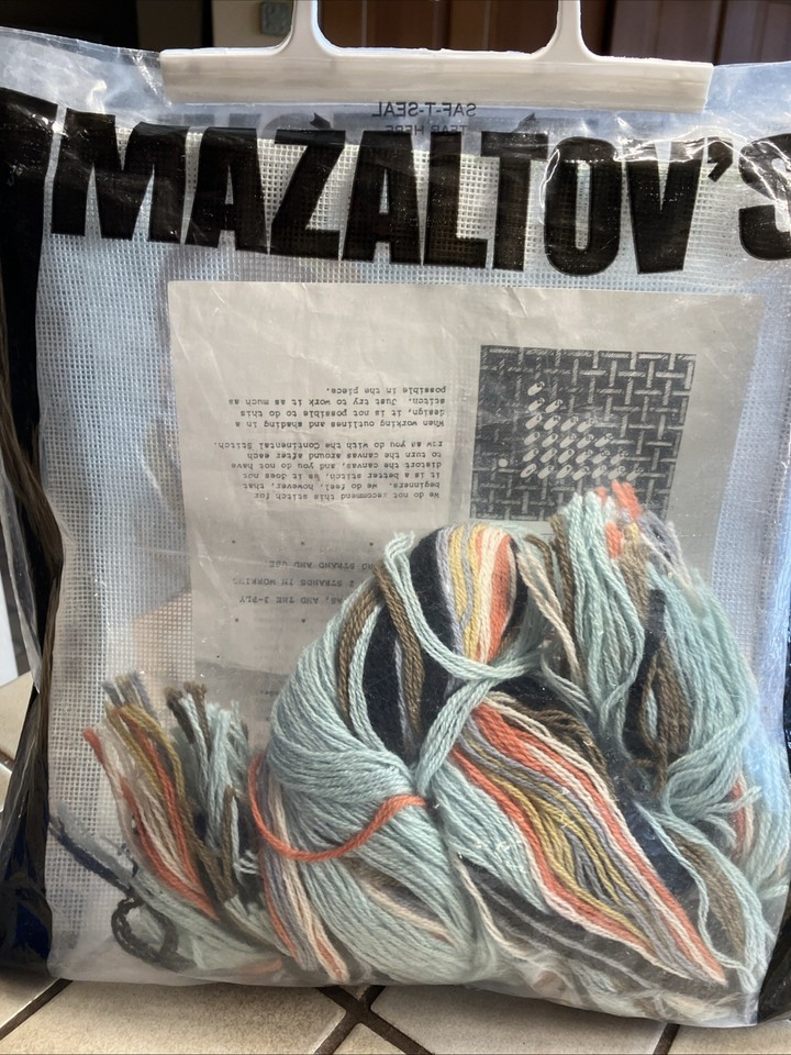 MAZALTOV'S WOOL NEEDLEPOINT KIT AMERICAN PEREGRINE FALCON WORLD ...