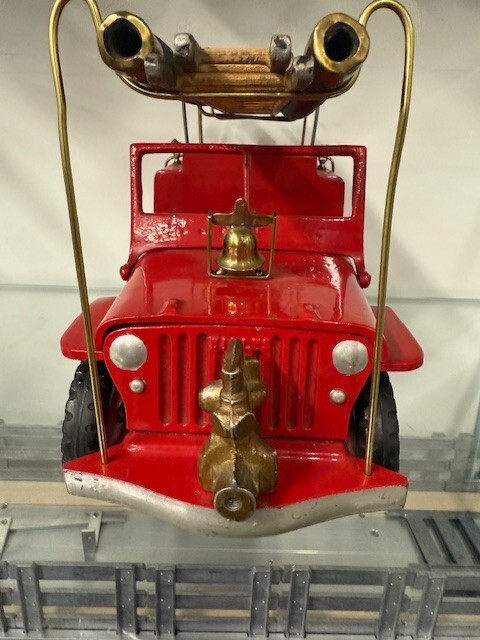 RARE ALTOY WILLY JEEP IN RED WITH ACCESSORIES. | eBay