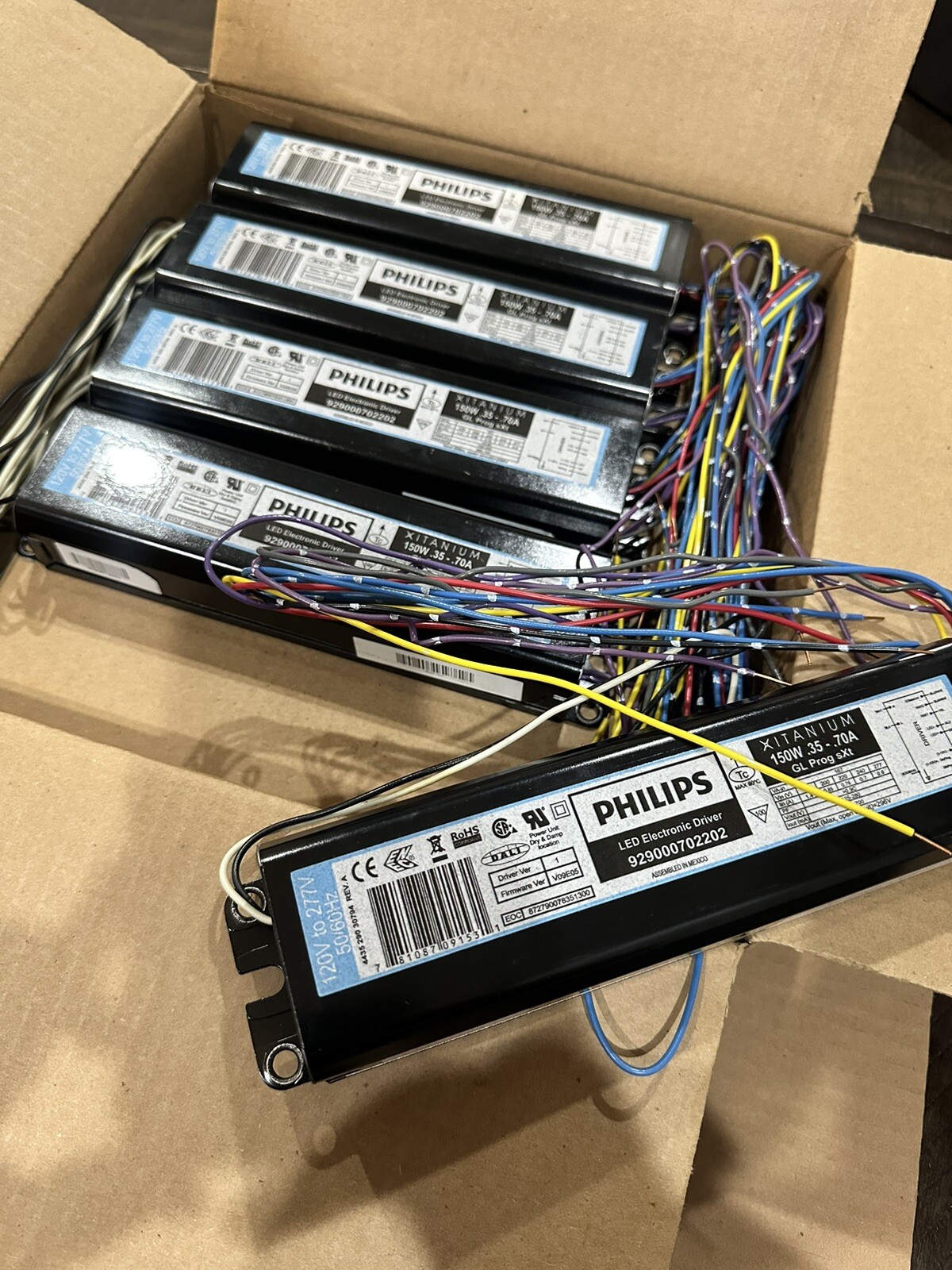 Philips 929000702202 Xitanium 150W Programmable Dimmable LED Electronic ...