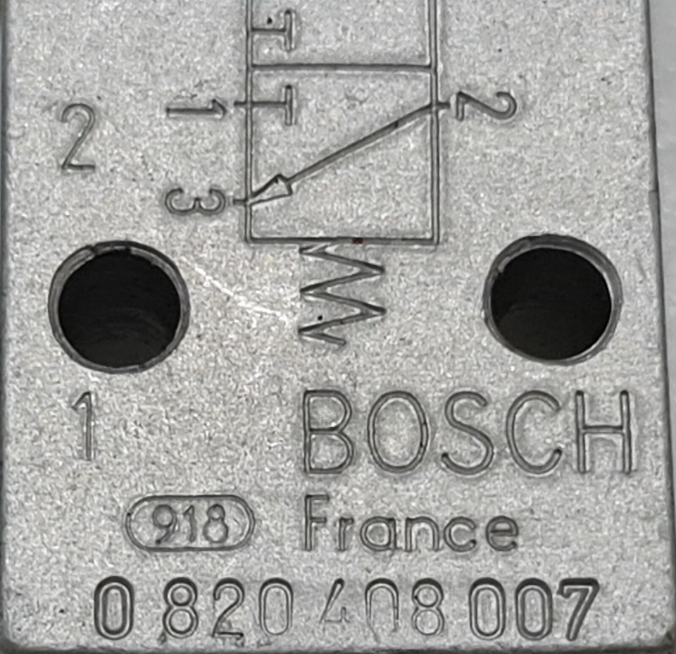 BOSCH 0820408007 3/2 WAY PNEUMATIC DIRECTIONAL VALVE | eBay
