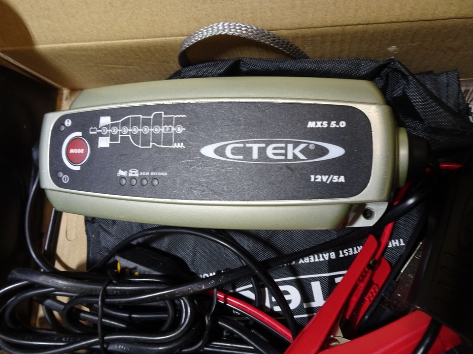 CTEK MXS 5.0 Battery Charger with Automatic Temperature Compensation ...