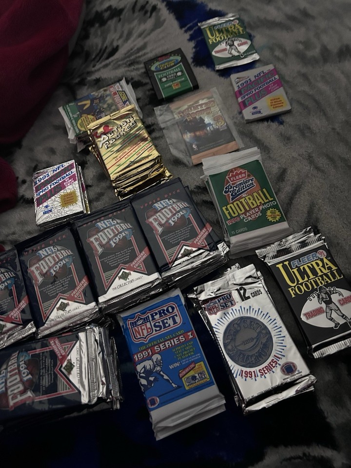 More Than 100 Packs Of Unopened NFL Packs Of Cards, Different Variety’s ...