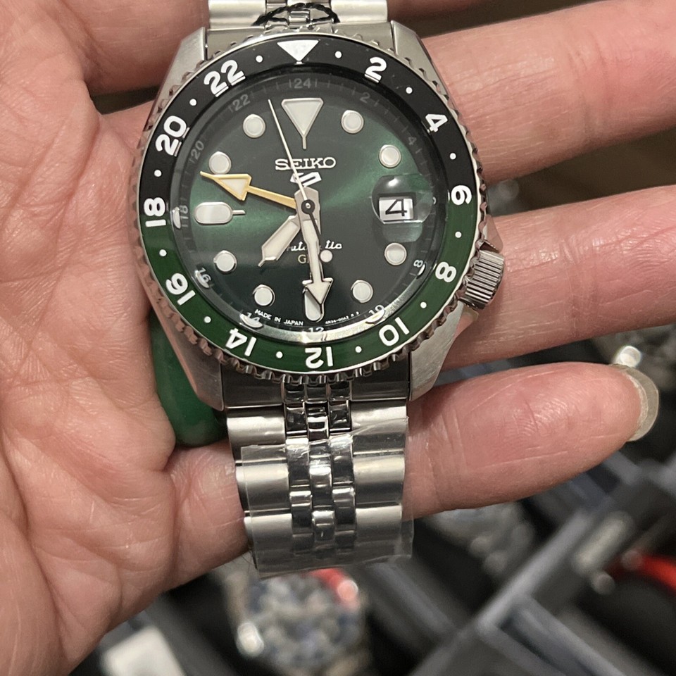 *BRAND NEW*Seiko 5 Sports SKX GMT Green Dial( 🍺BNS)!Steel Men's Watch ...
