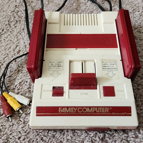 AV Mod Nintendo Famicom Console & Controllers Only - Untested Japan NES ...