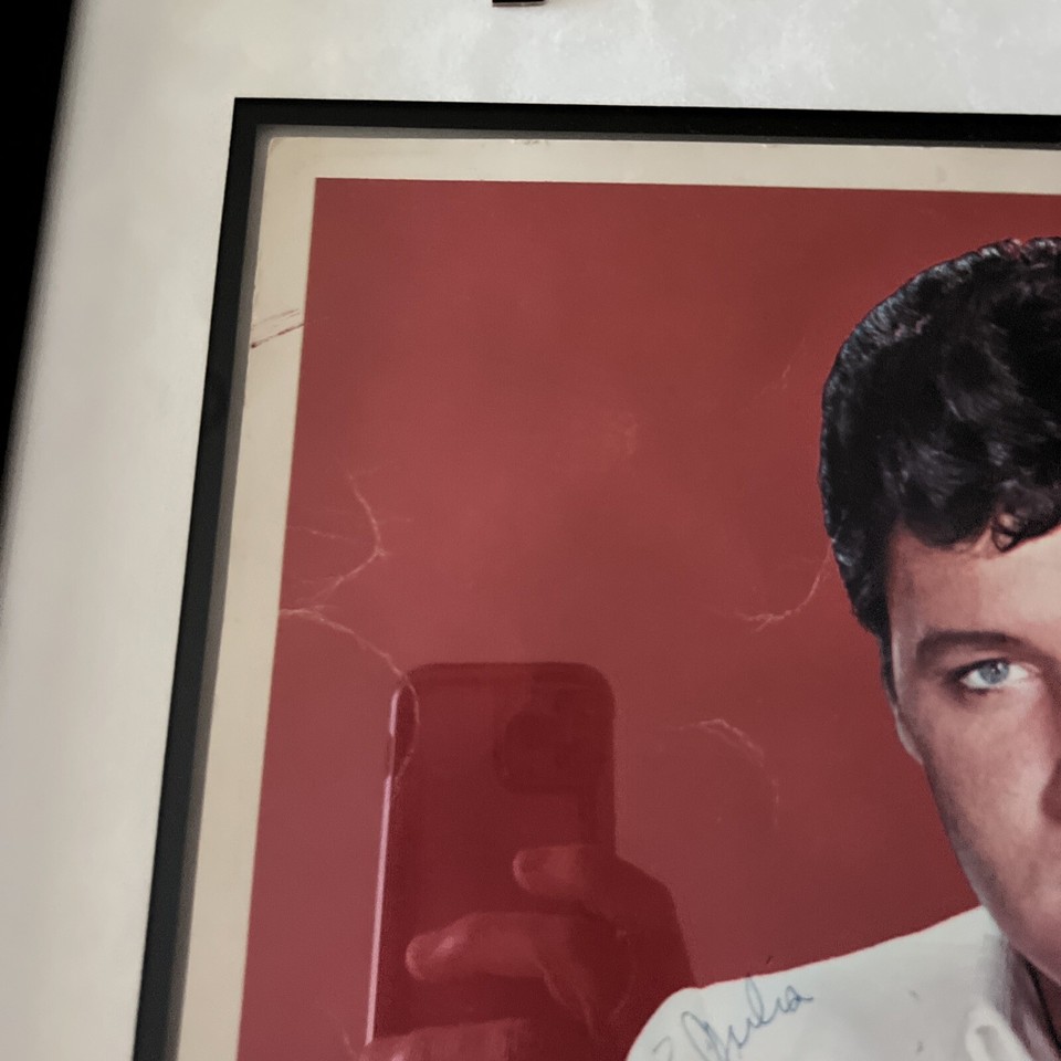 Elvis Presley SIGNED Large Photo Spinout Autograph Frame d PSA/DNA ...