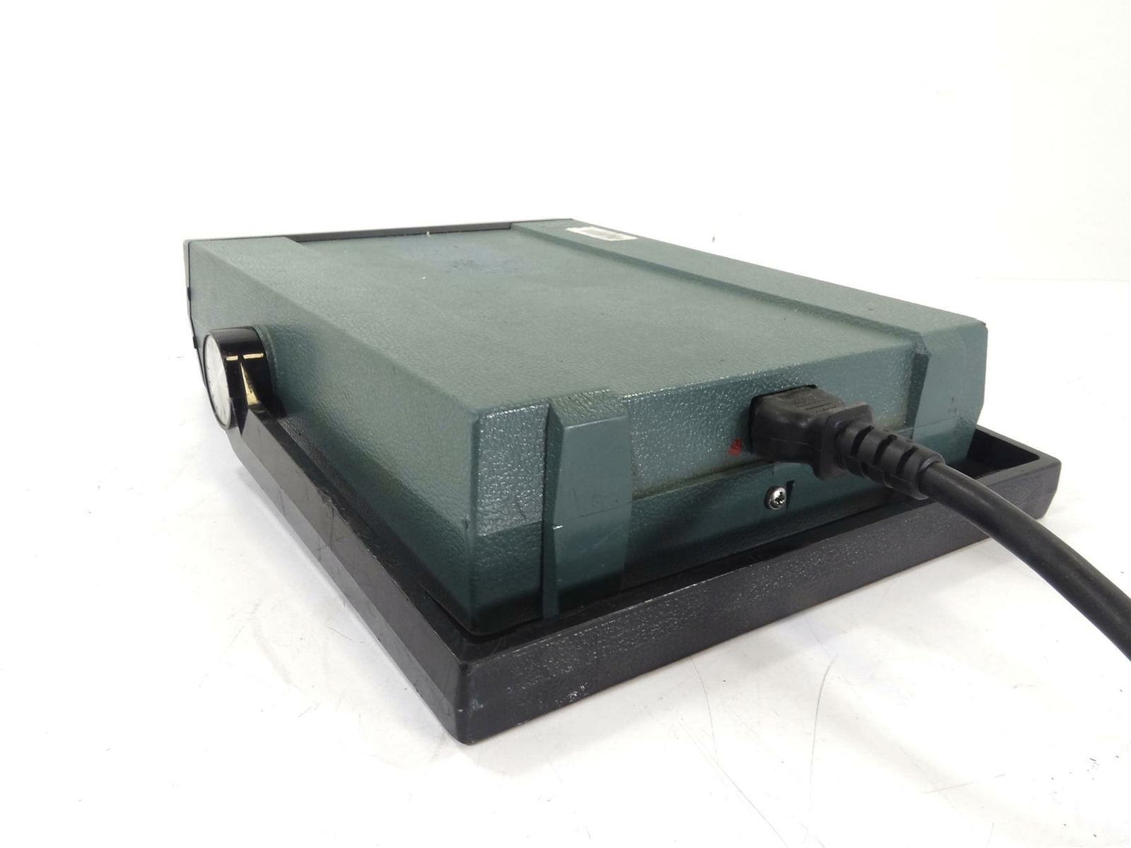 Fluke 8000A/BU Digital Multimeter PORTABLE TABLETOP TEST - Free ...