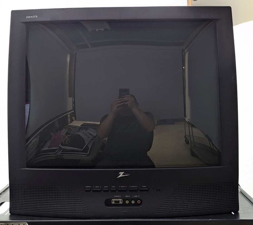 Zenith H27D46DT 27" Color Presentation CRT TV + VGA Monitor 2001 Retro ...