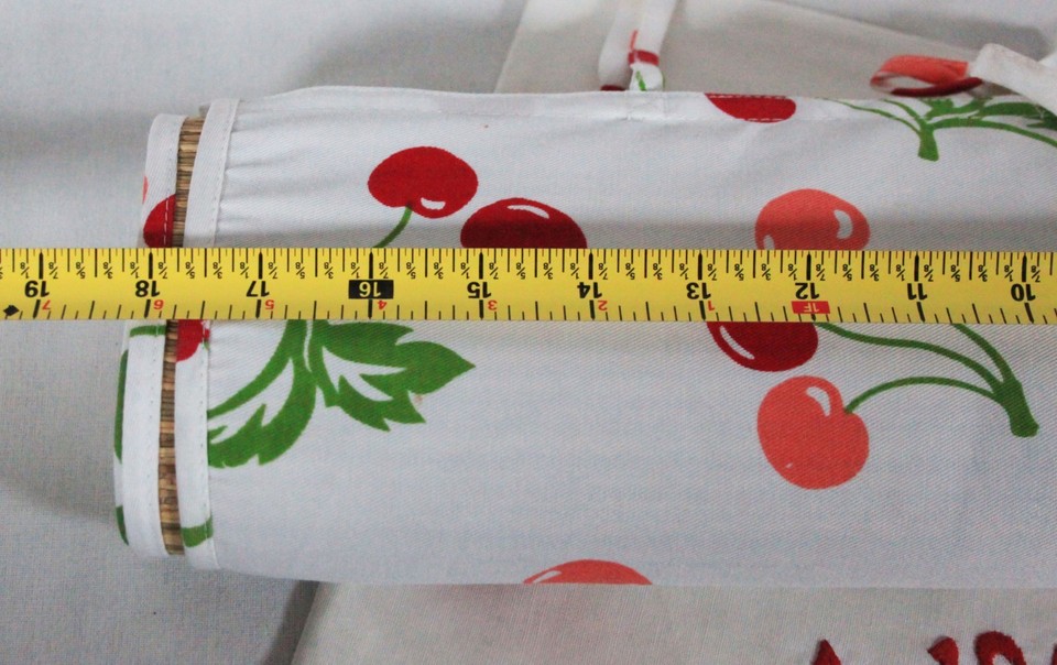 RARE VINTAGE SABADO CHERRY BAMBOO PICNIC MAT 58" X 36" + LINEN MAT 21 ...