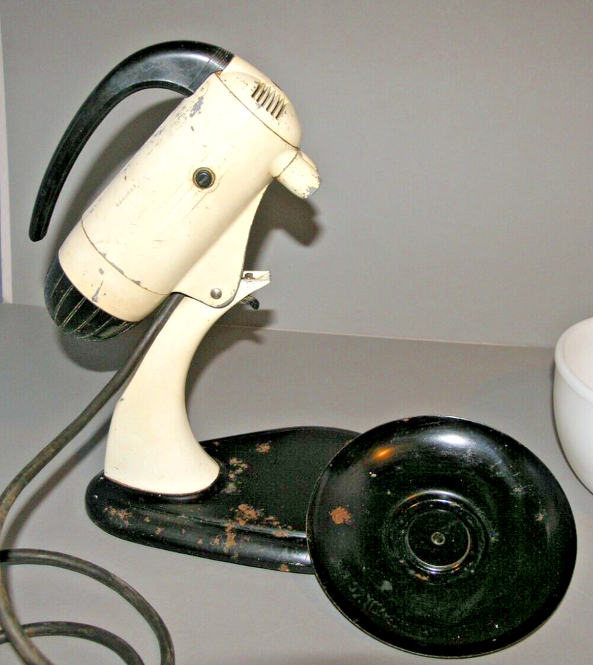 Sunbeam Mixmaster 10-Speed Stand Mixer Vintage Model 9 +Beaters ...