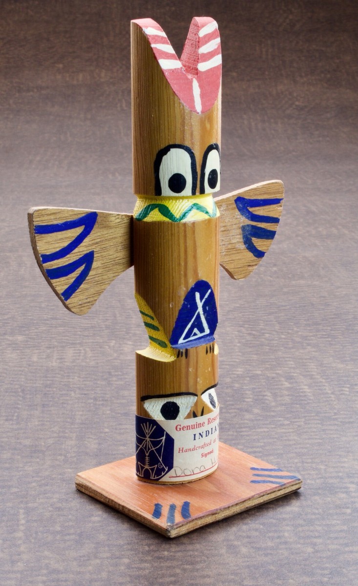 Cherokee Totem Pole Designs That Are Made Of Paper Vintage First