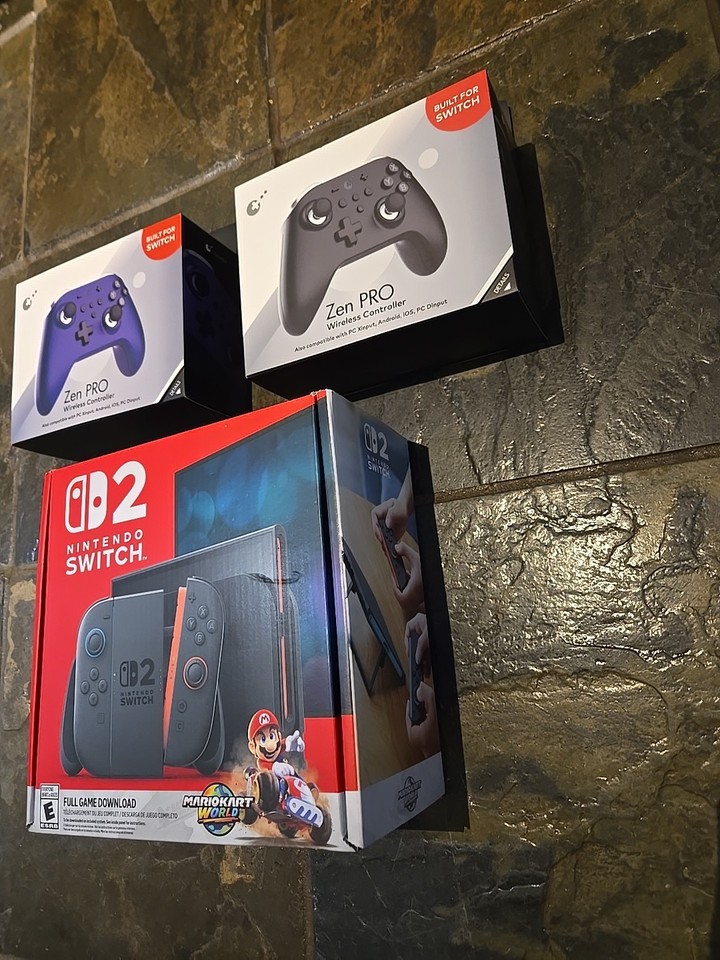 Nintendo Switch 2 Mario Kart World Bundle & 2 Zen Pro Wireless ...