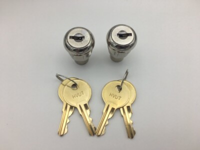 UTurn U-Turn U Turn Lock & Key Gumball Candy Nut Vending Machine 2 ...