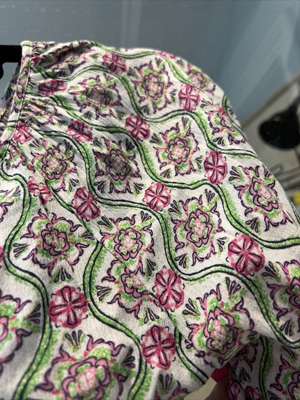 Crown & Ivy Pink Green White Flowy Curvy Women's To… - Gem