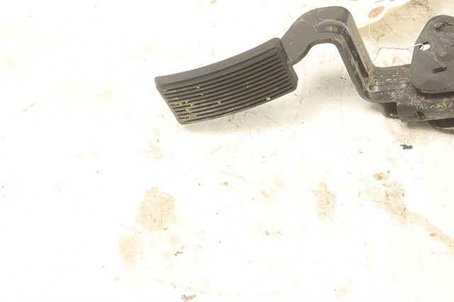 Can-Am Defender Hd10 18 Gas Throttle Pedal 707001599 22894 for sale ...