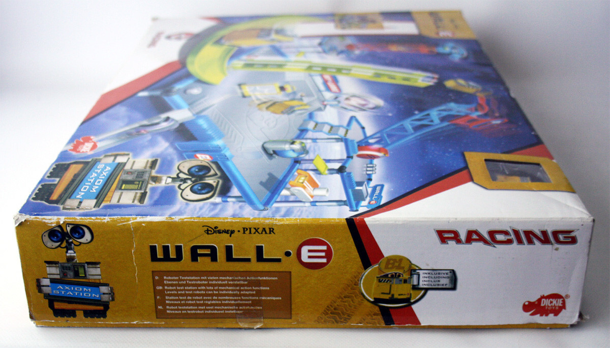 Wall E Axiom Toy BnL Starliner Axiom (Wall E) By Luci_the_Demon