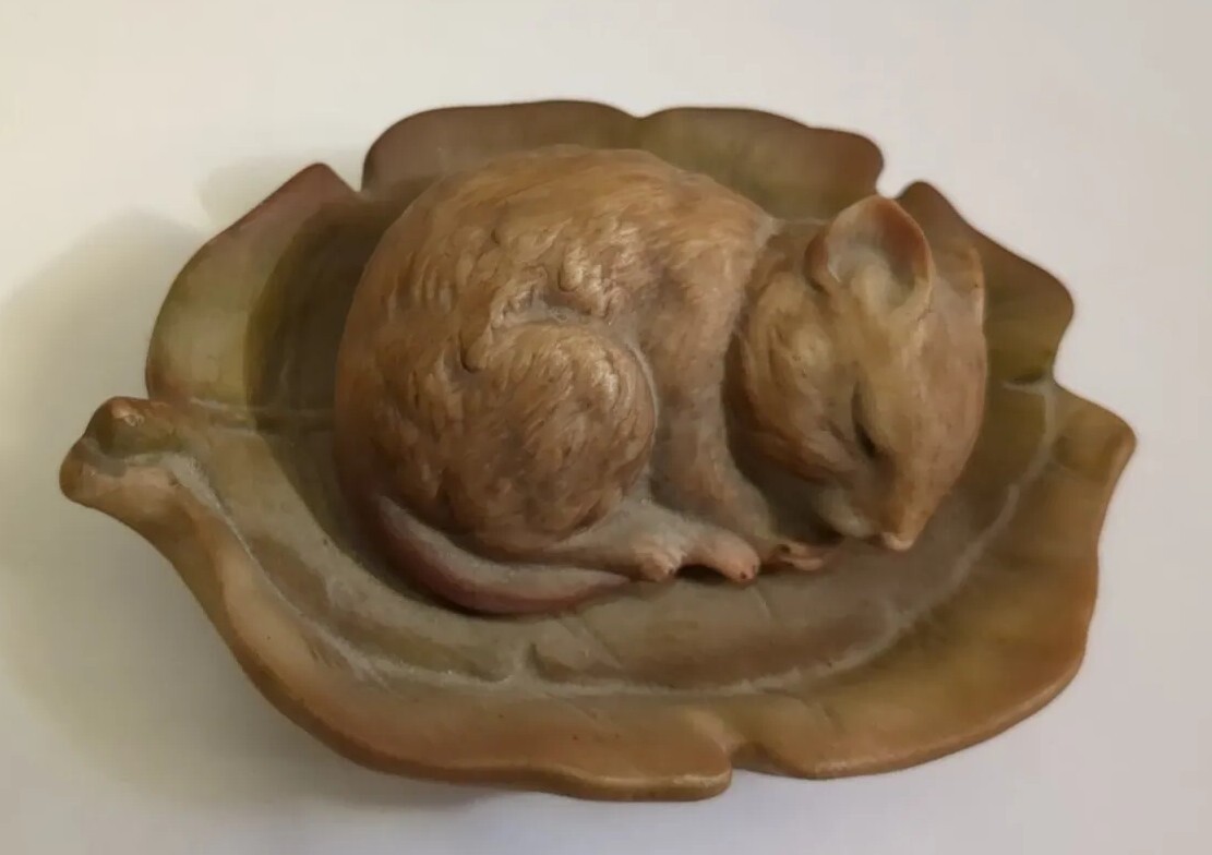 Mouse Figurine Sleeping on a Leaf Japan Harvey Knox Vintage House of ...