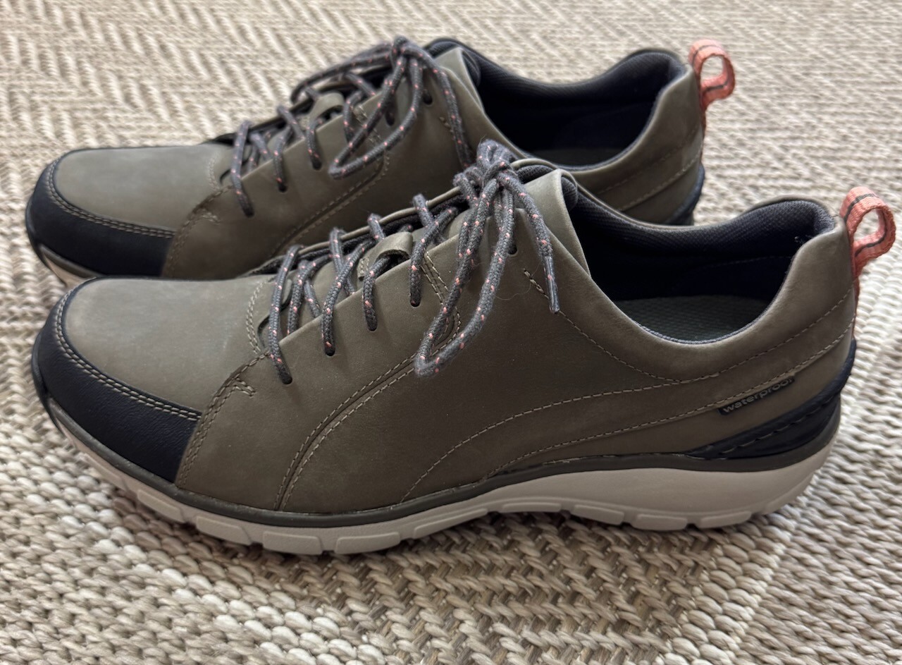 Unstructured by Clarks Wavewalk Shoes, Waterproof, Taupe/Black, Women's ...