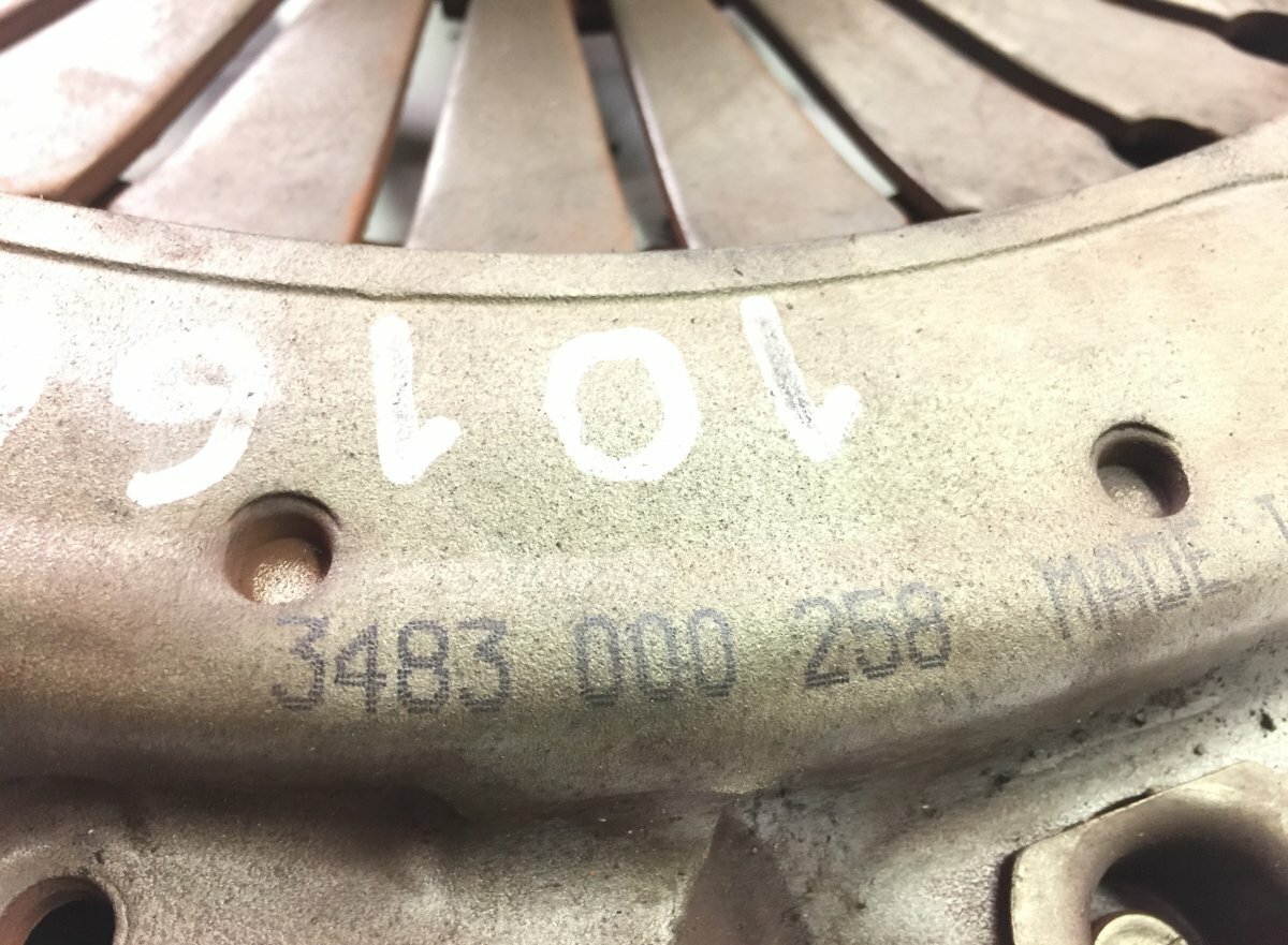 3483000258 A0072505704 A0082502504 Clutch Pressure Plate For Mercedes ...