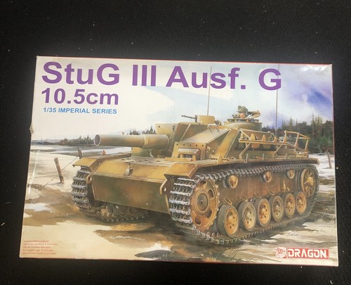 DRAGON 1/35 WWII German Tank Stug III Ausf. G 10.5cm Pre-Owned Kit 9058 ...