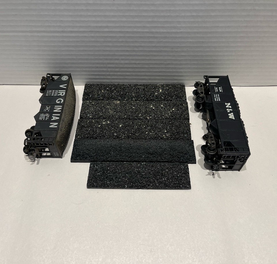 Five HO Scale Coal Loads 4 40’ Stewart Load & Two VTG Hoppers | eBay