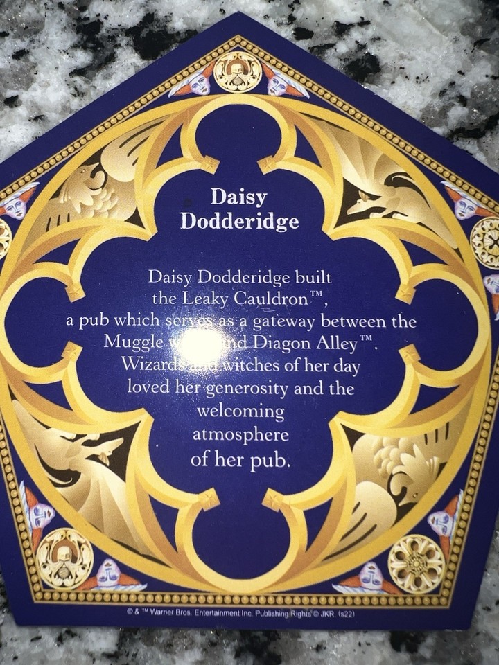 Harry Potter, Chocolate Frog Wizard Cards - DAISY DODDERIDGE, 3D ...