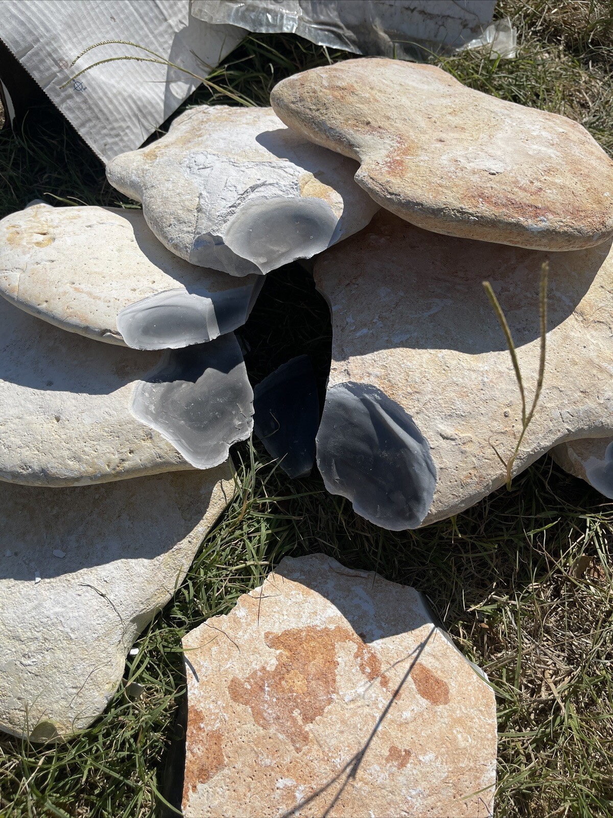 8 Pounds Of High Quality Georgetown Flint ( Whole Rock) Flint Knapping ...