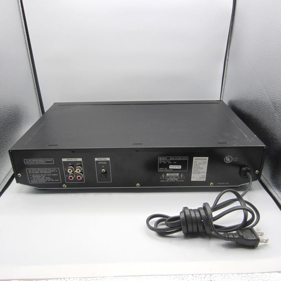 Sony ATRAC DSP TY P E - R/ ATRAC 3 Mini disc Deck MDS JE 440 Powers On ...