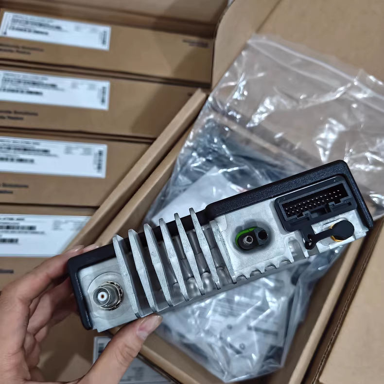 UHF 400-470MHz DM4601e Car intercom radio | eBay