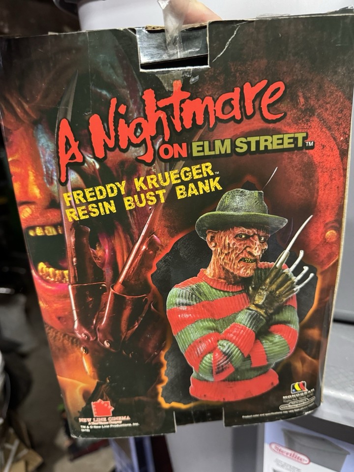 A Nightmare On Elm St Freddy Krueger Piggy Bank Bust | eBay