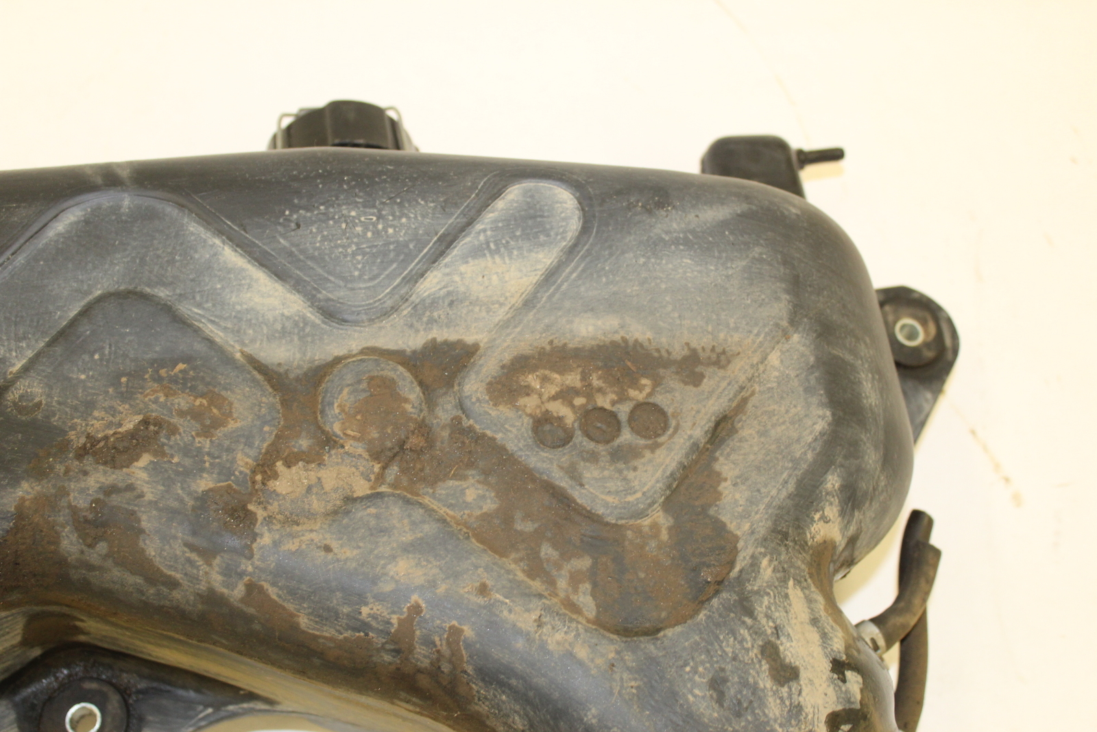 1986 SUZUKI QUADRUNNER LTF 230 LTF230 G GAS TANK FUEL CELL PETROL ...