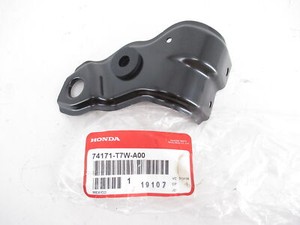 Genuine OEM Honda 74171-T7W-A00 Upper Radiator Mount Bracket 2016-2019 ...