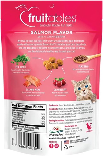 Crunchy Cat Treats Salmon & Cranberry 2.5oz – High Protein, Low Calorie ...