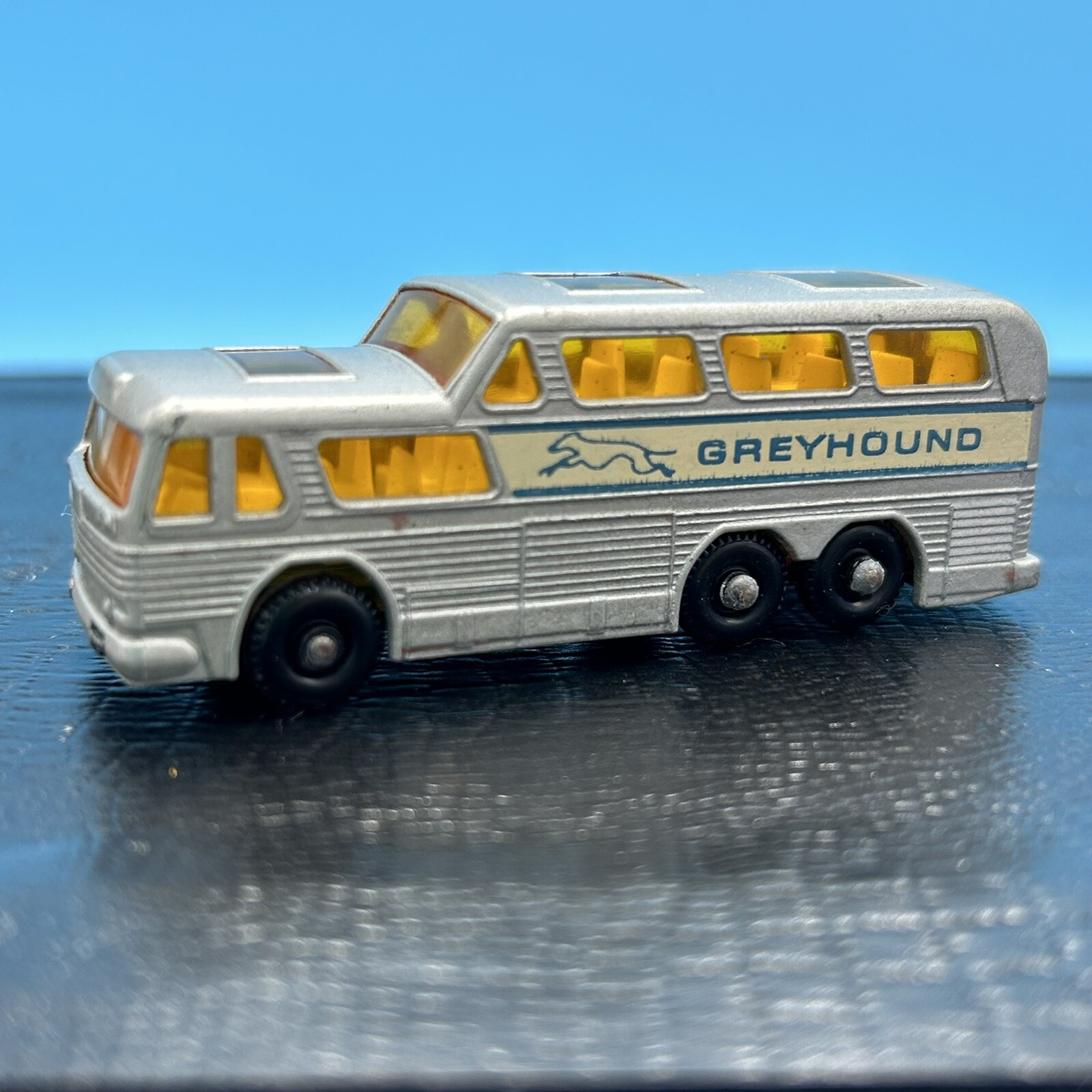Lesney Matchbox Black Wheel # 66 Greyhound Coach Bus Tinted Windows ...