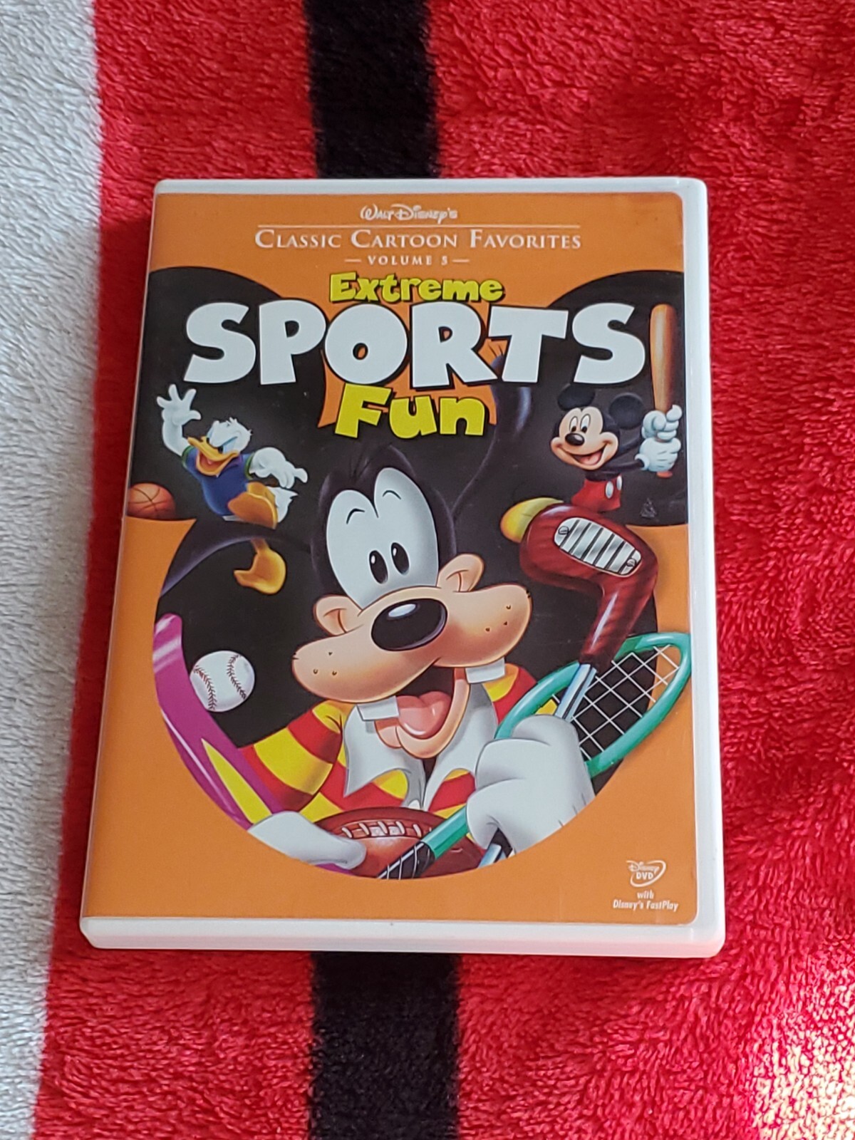 Walt Disney Classic Cartoon Favorites - Volume 5: Extreme Sports Fun ...