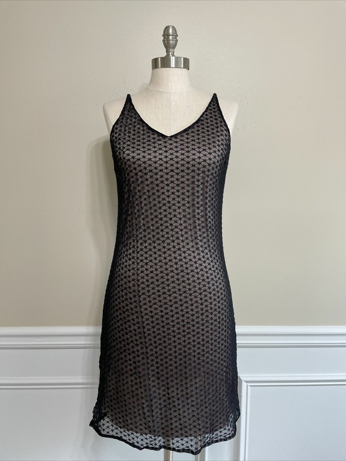 Parallel Women Sleeveless Sexy Black Lace Layering Sh… - Gem