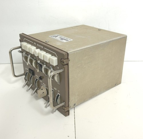 Boeing 737 Aircraft Audio Selector Control Panel P/N 5032-1-4 | eBay