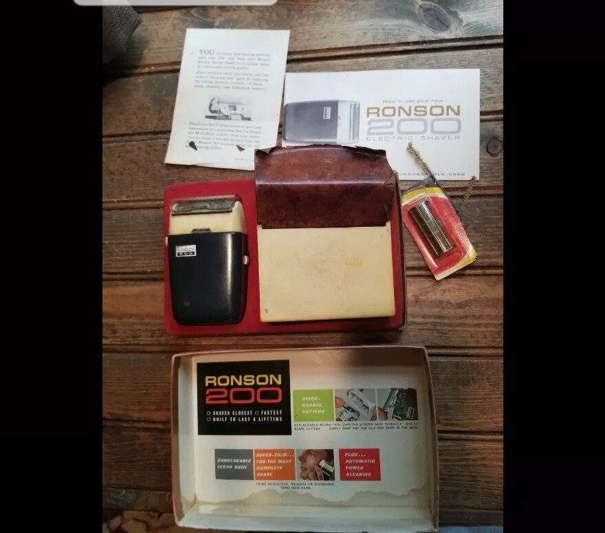 Vintage Ronson 200 Electric Shaver/Orig Case"Instant Replaceable ...