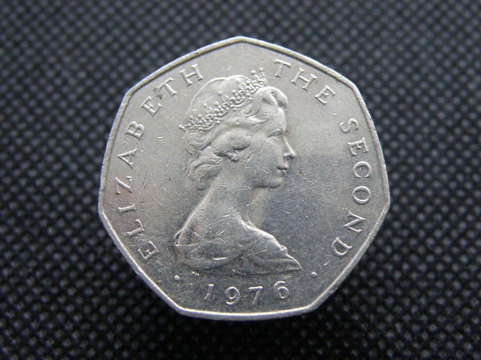 BRITISH 50p FIFTY PENCE COINS - VARIOUS YEARS - COIN HUNT - PICK YOUR ...