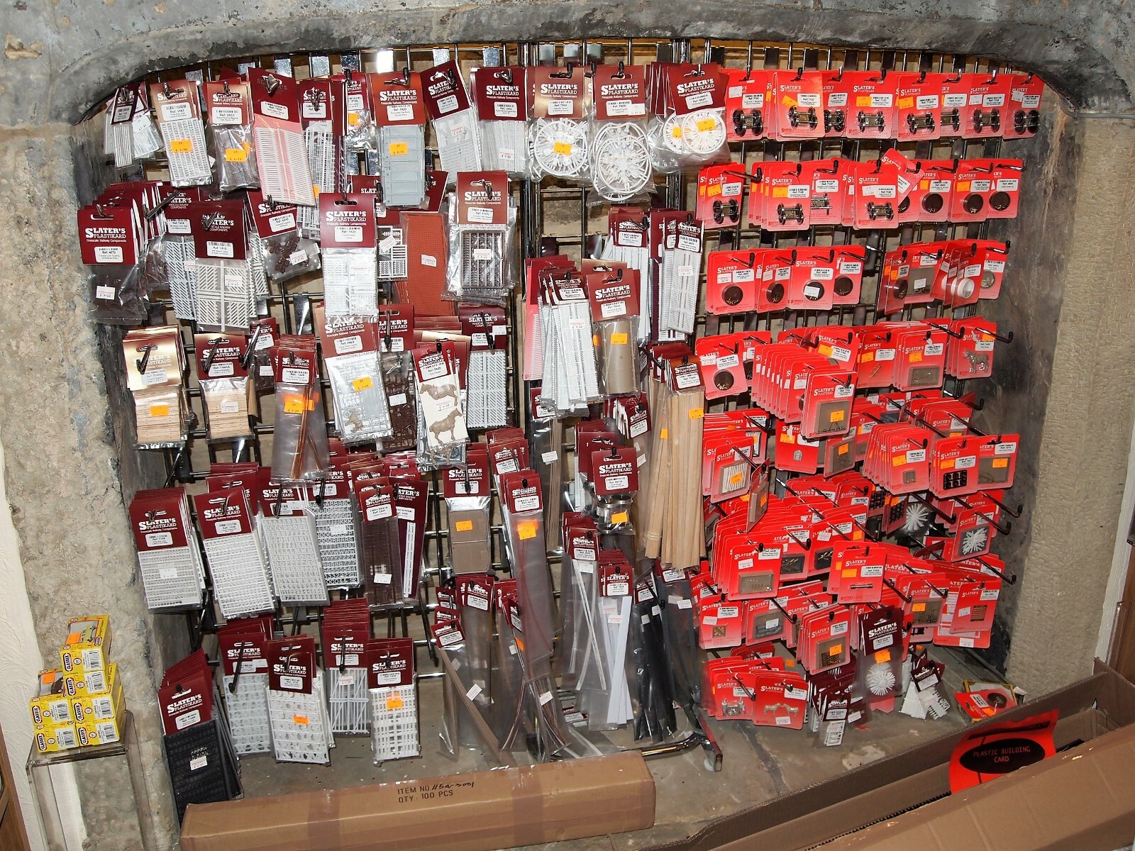 LGB E131219 - 2 x Red Plug-In Light Bulb 24 Volts Replaces the Old ...