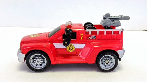 Mattel Matchbox Battery Operated Firetruck with Lights and Sound 2001 ...