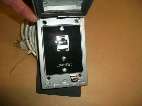 McNaughton McKay Cat 5 Outlet Cover MCMC-CP-P5C NEW | eBay