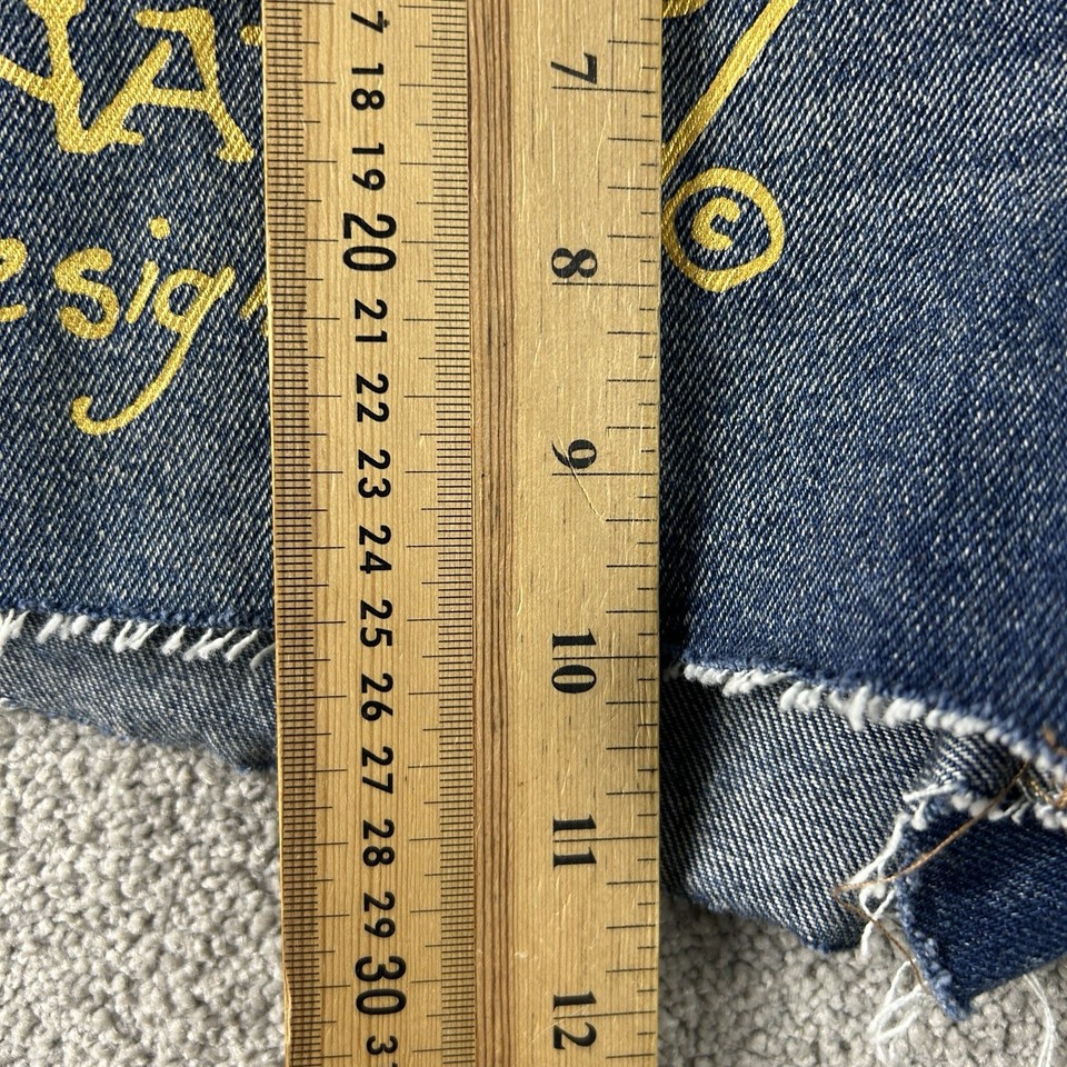 ed Hardy Denim Shorts Size S Dragon Print Hot Pant High Waisted y2K ...