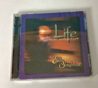 EMILY SINGLETON LIFE IN THE MOMENT CD 640681001325| eBay