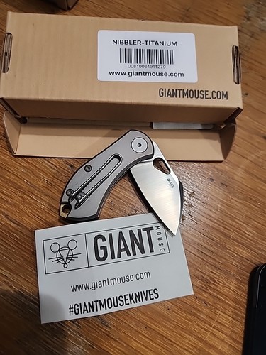 GiantMouse Ace Nibbler Folder Titanium Knife New In Box. Giant Mouse ...