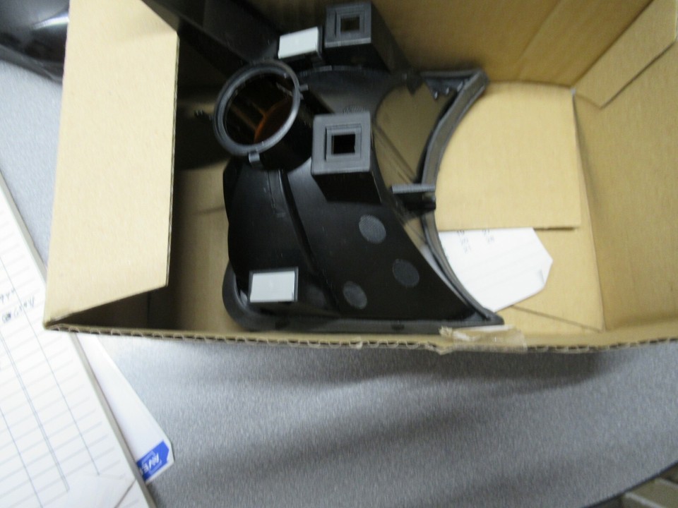 BMW 1989-93 E34 OEM Left Front Turn Signal Lens , 63131384033, read ...