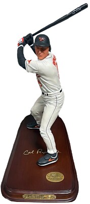 Cal Ripken, Jr. Orioles/HOF MLB 9” Figurine/Sculpture Danbury Mint COO ...