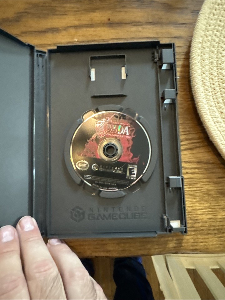 The Legend Of Zelda Ocarina Of Time Master Quest Nintendo GameCube ...