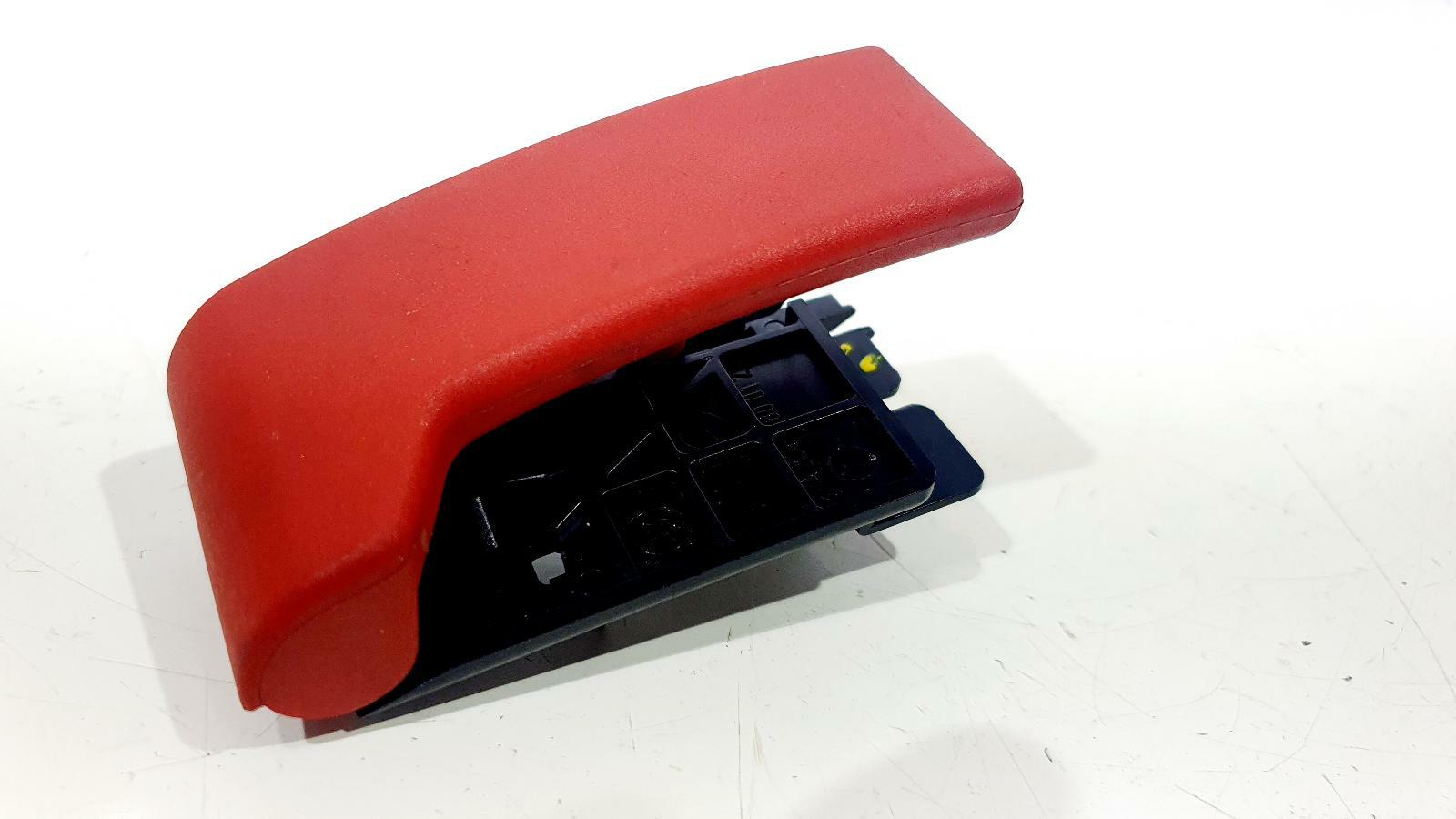 GENUINE 2014 MERCEDES E CLASS BONNET RELEASE LEVER SWITCHES CONTROLS ...